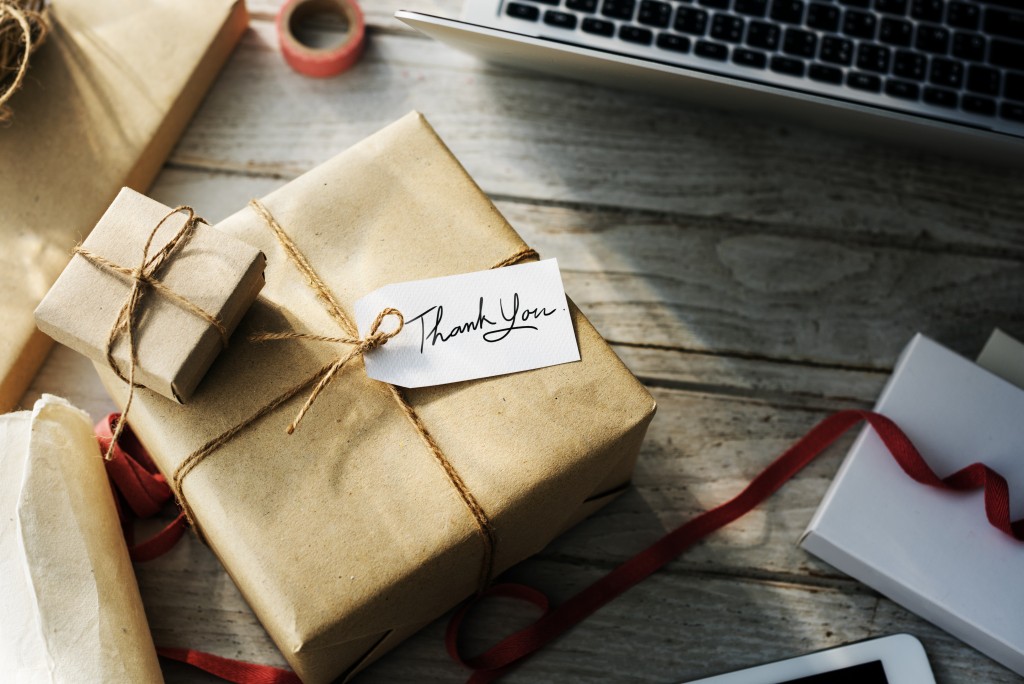 Why Giving Gifts Provide Incomparable Joy and Satisfaction - Miele Guide